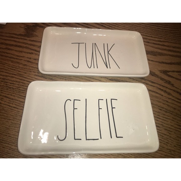 Rae Dunn | Dining | Set Rae Dunn Junk Selfie Tray Dish Rectangular ...